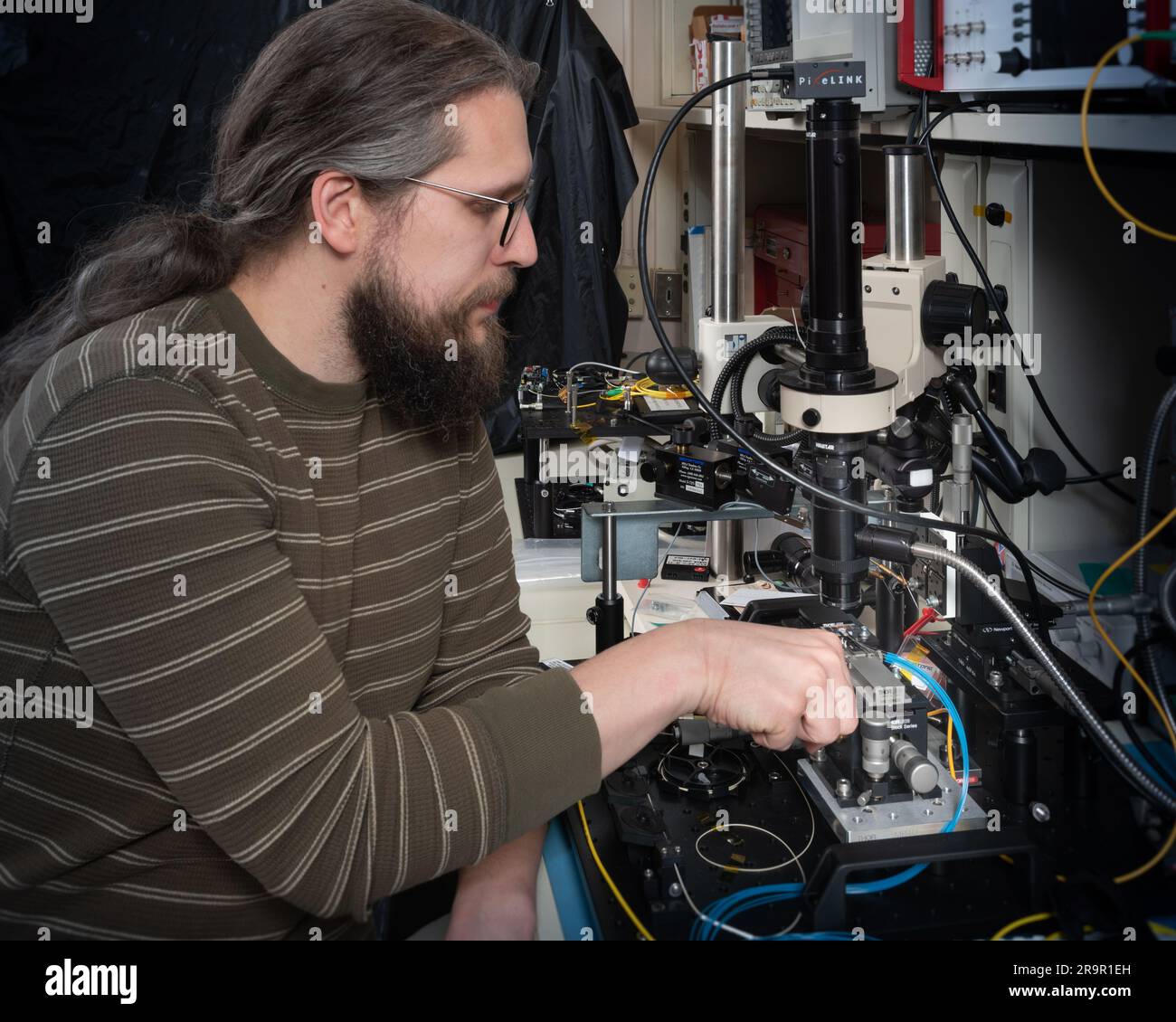 Space Communications And Navigation Scan Quantum Metrology Lab Space