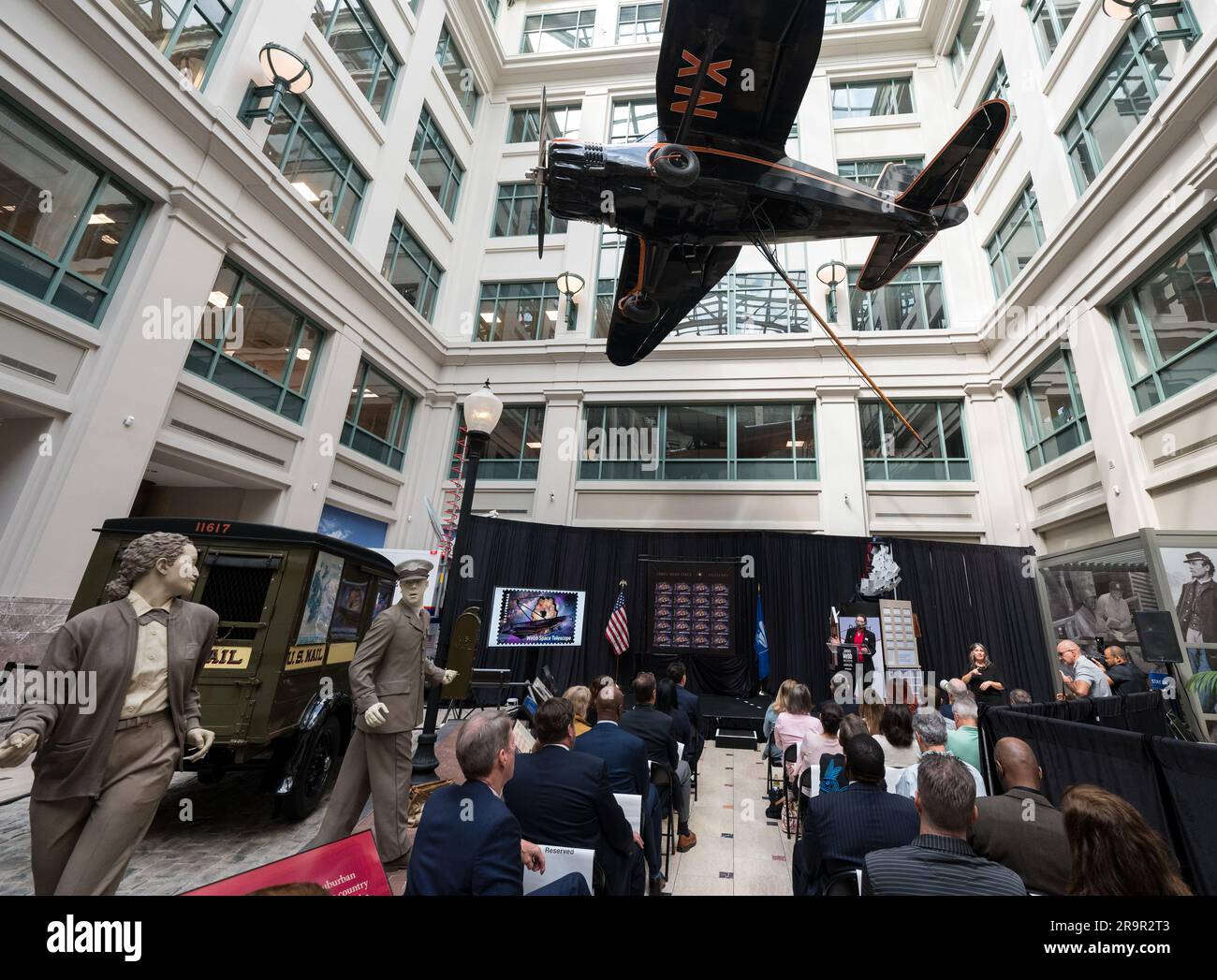 Postal stamp dc hi-res stock photography and images - Alamy