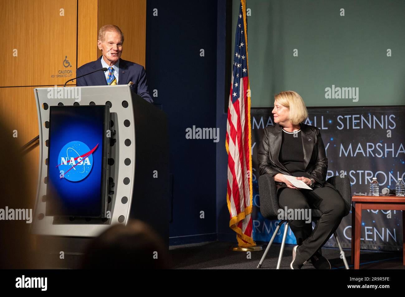 Hall of mars hi-res stock photography and images - Alamy