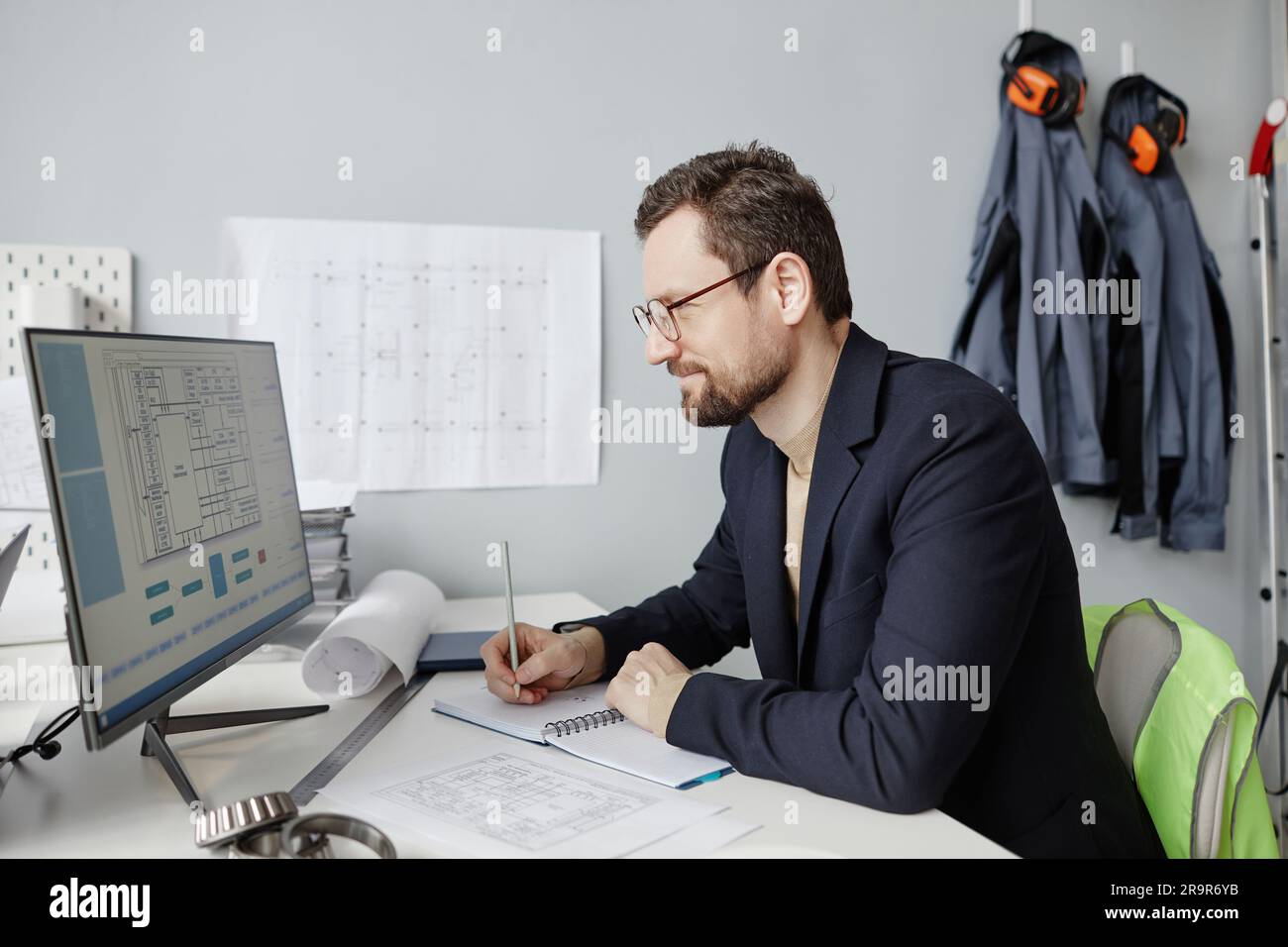 Designing mechanical drawing hi-res stock photography and images - Alamy