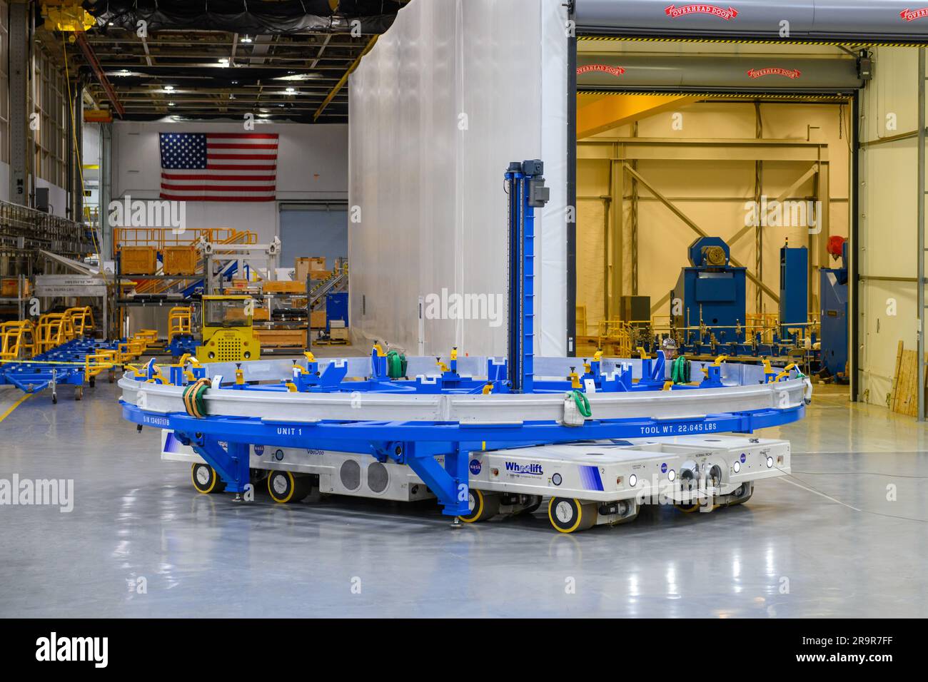 Second stage rocket hi-res stock photography and images - Alamy