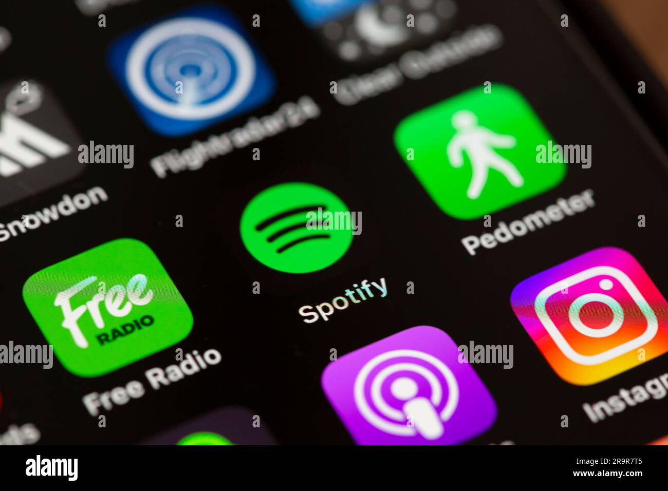 Spotify logo symbol hi-res stock photography and images - Alamy