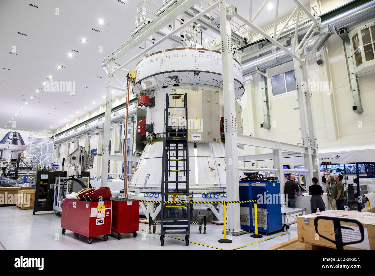 Artemis Iv Pressure Vessel And Artemis Ii European Service Module The