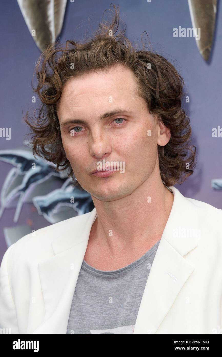 Eamon Farren Age