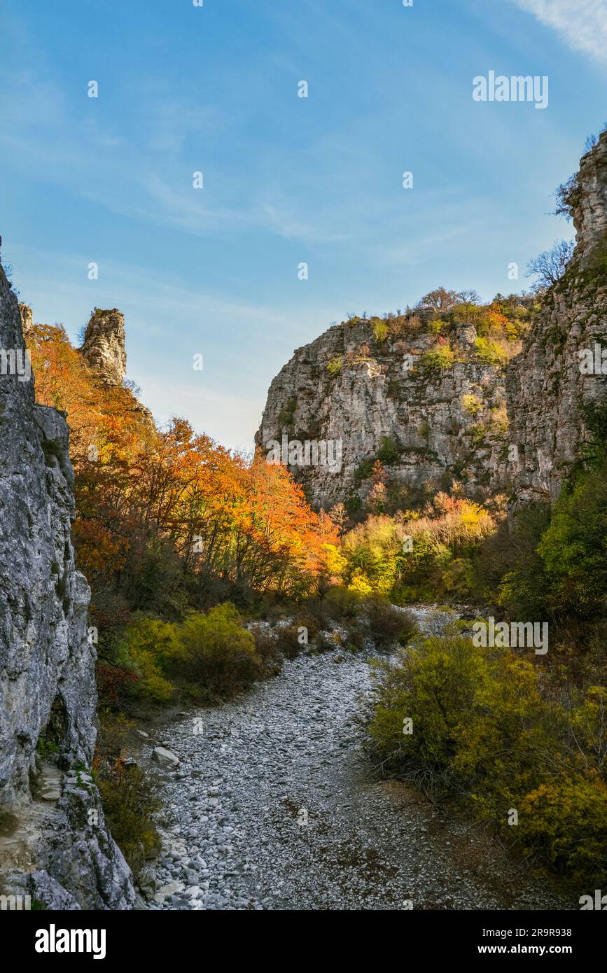 Dry mountain river near old Lazaridis Bridge in Central Zagori, Greece ...