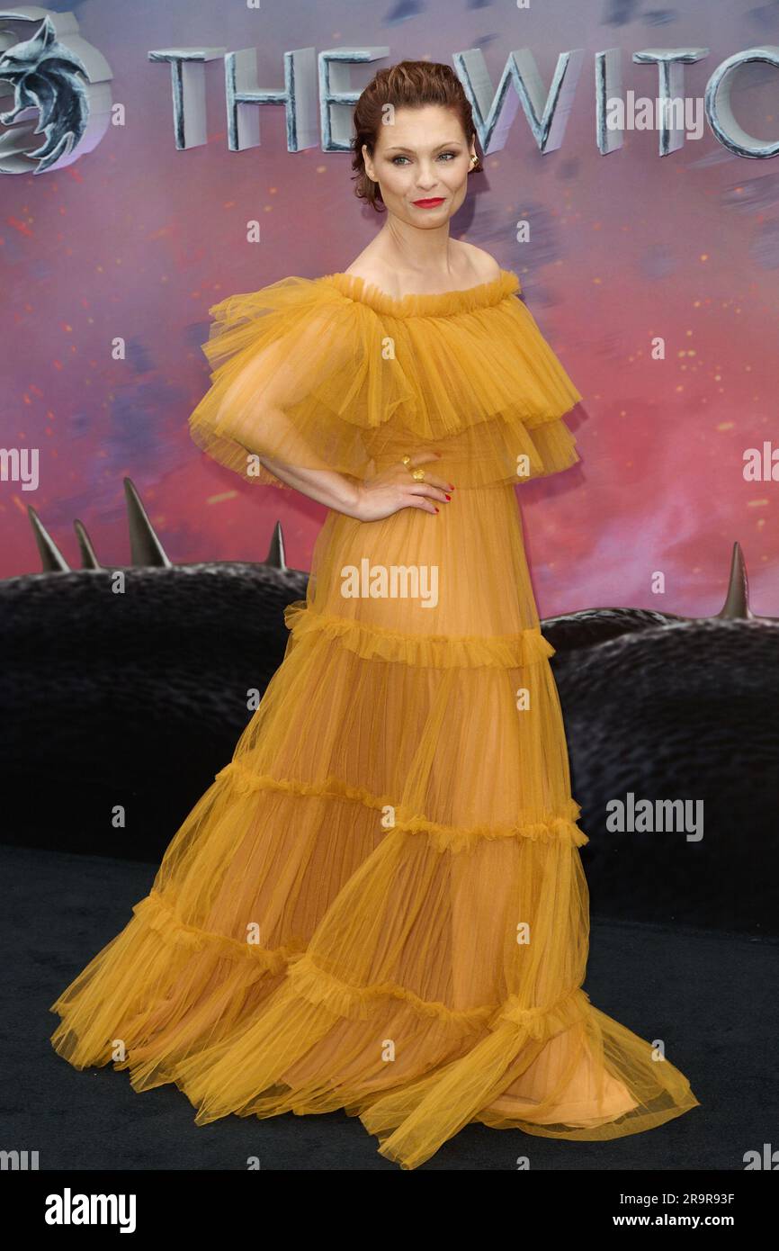 Witcher season 3 cast hi-res stock photography and images - Alamy