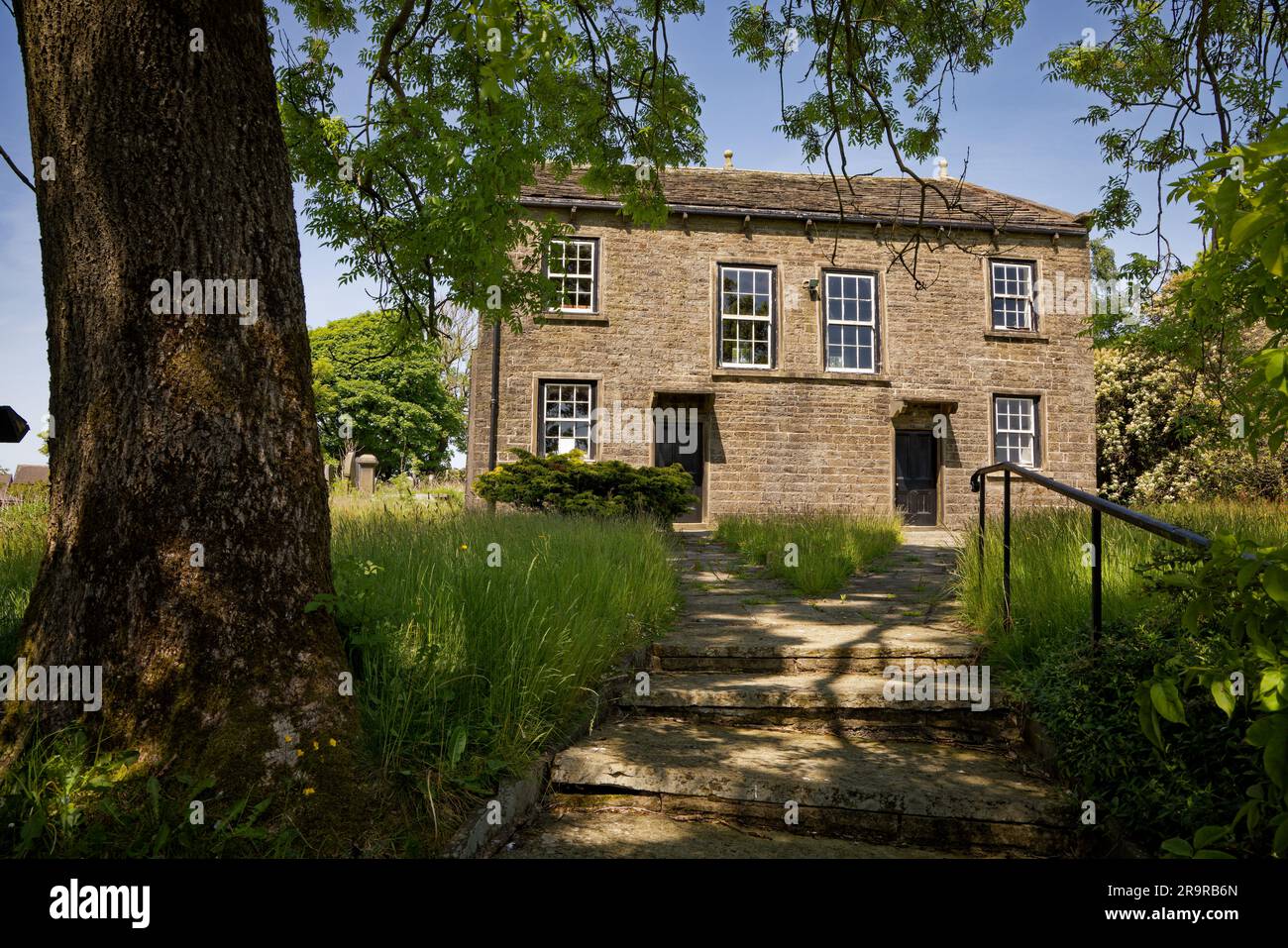 The path to the historic Goodshaw Chapel, Crawshawbooth, Rossendale ...