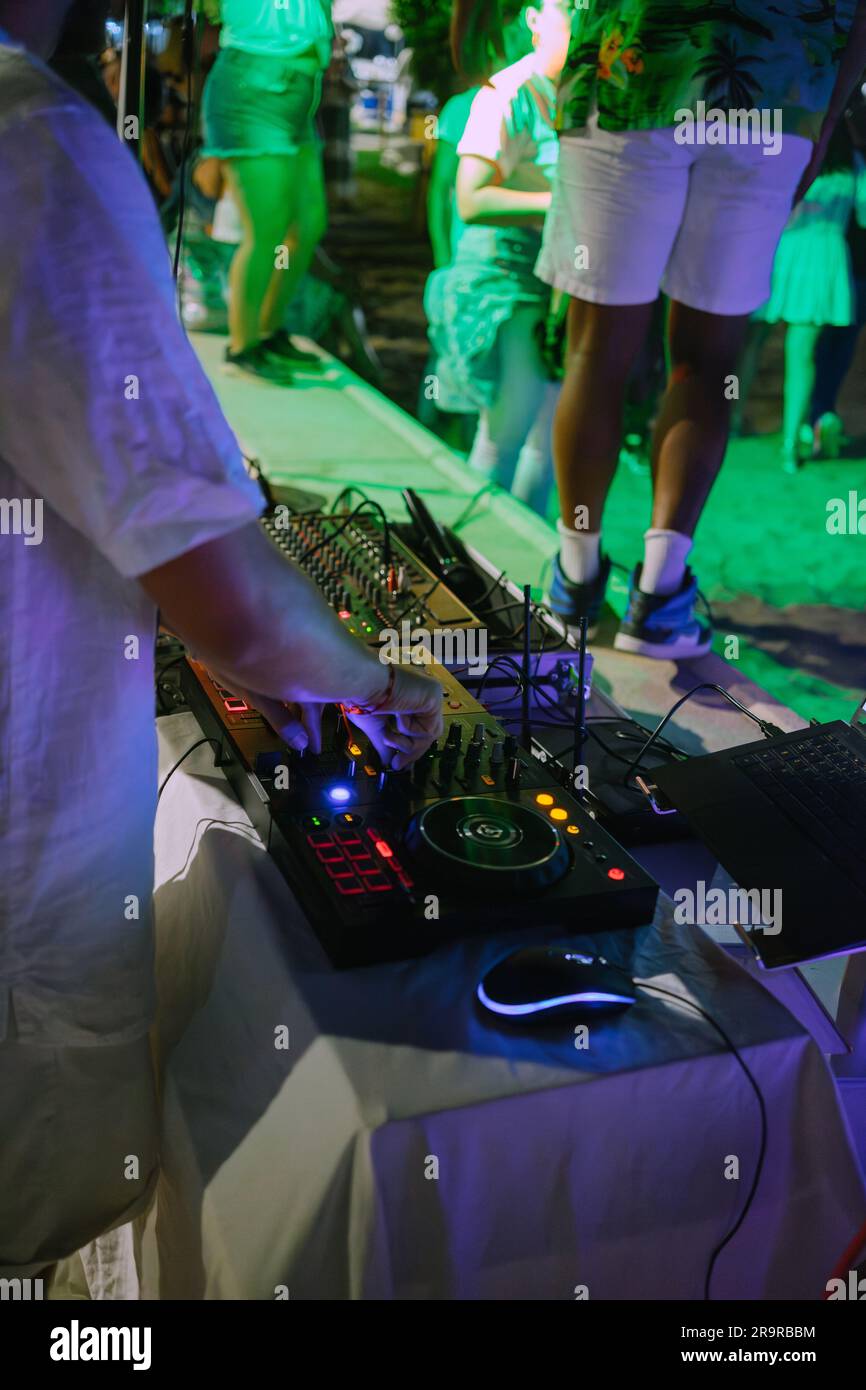 Dj playing music outdoor party hi-res stock photography and images - Alamy