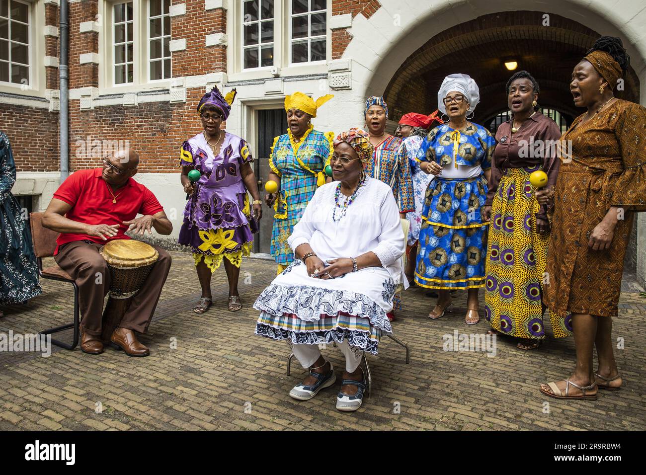 AMSTERDAM - Keti Koti dialogue table at the University of Amsterdam ...