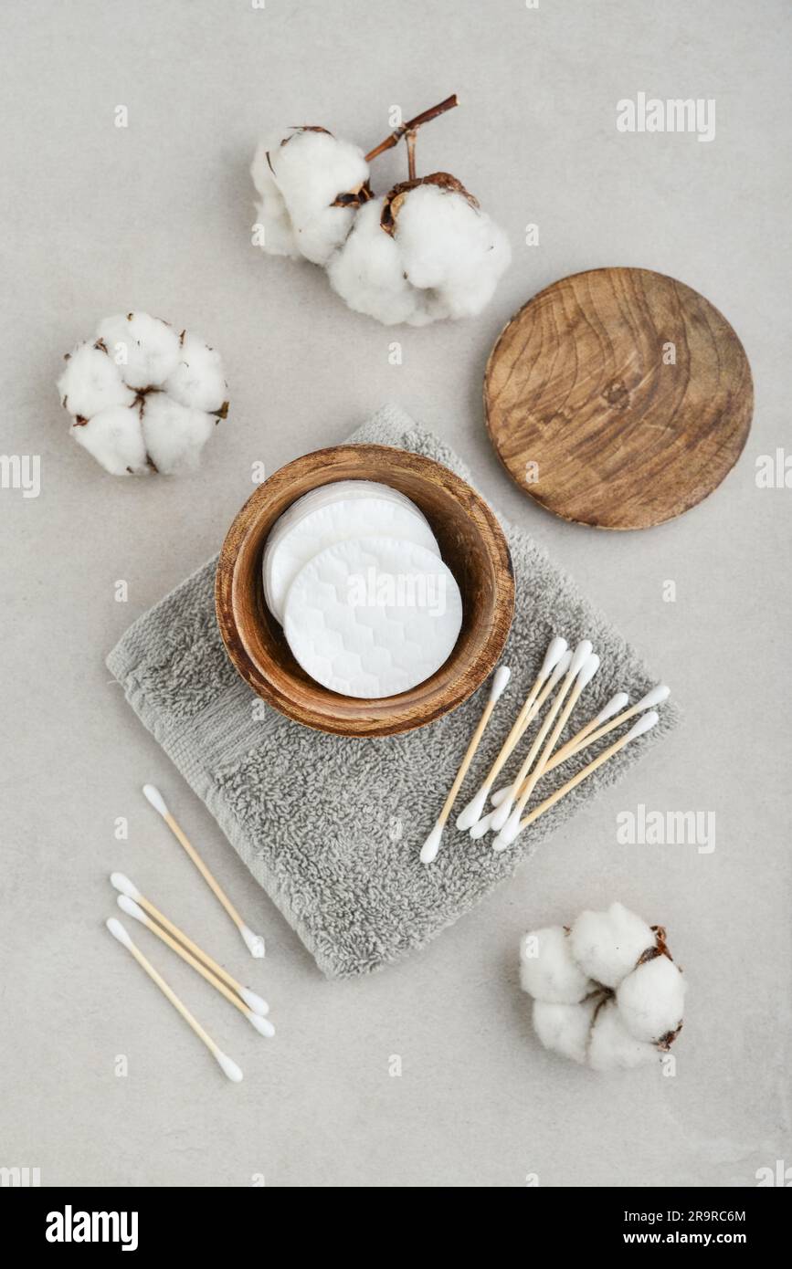 Reusable cotton pads for makeup removal and bamboo cotton buds, top ...