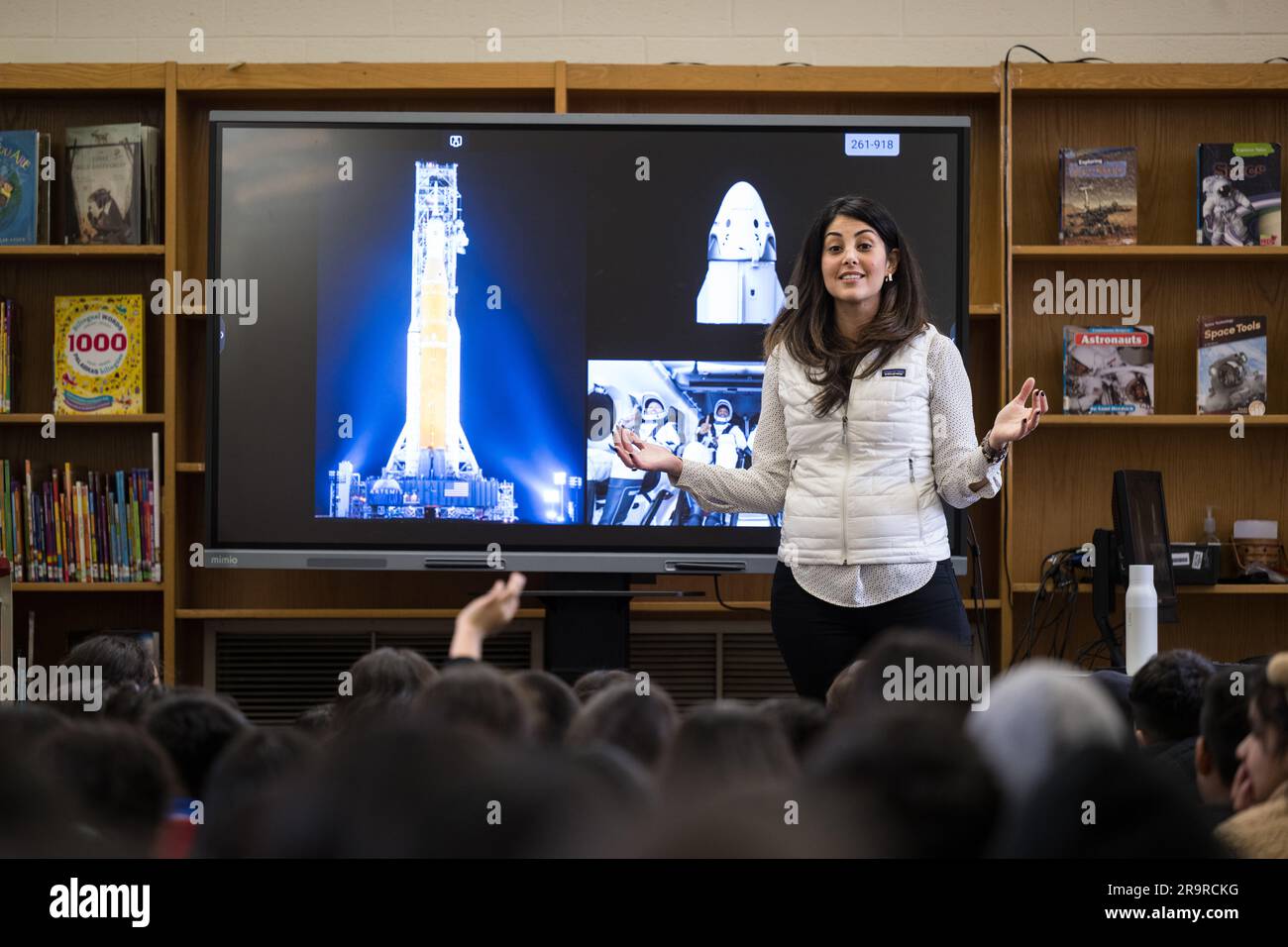 Diana trujillo nasa hi-res stock photography and images - Alamy