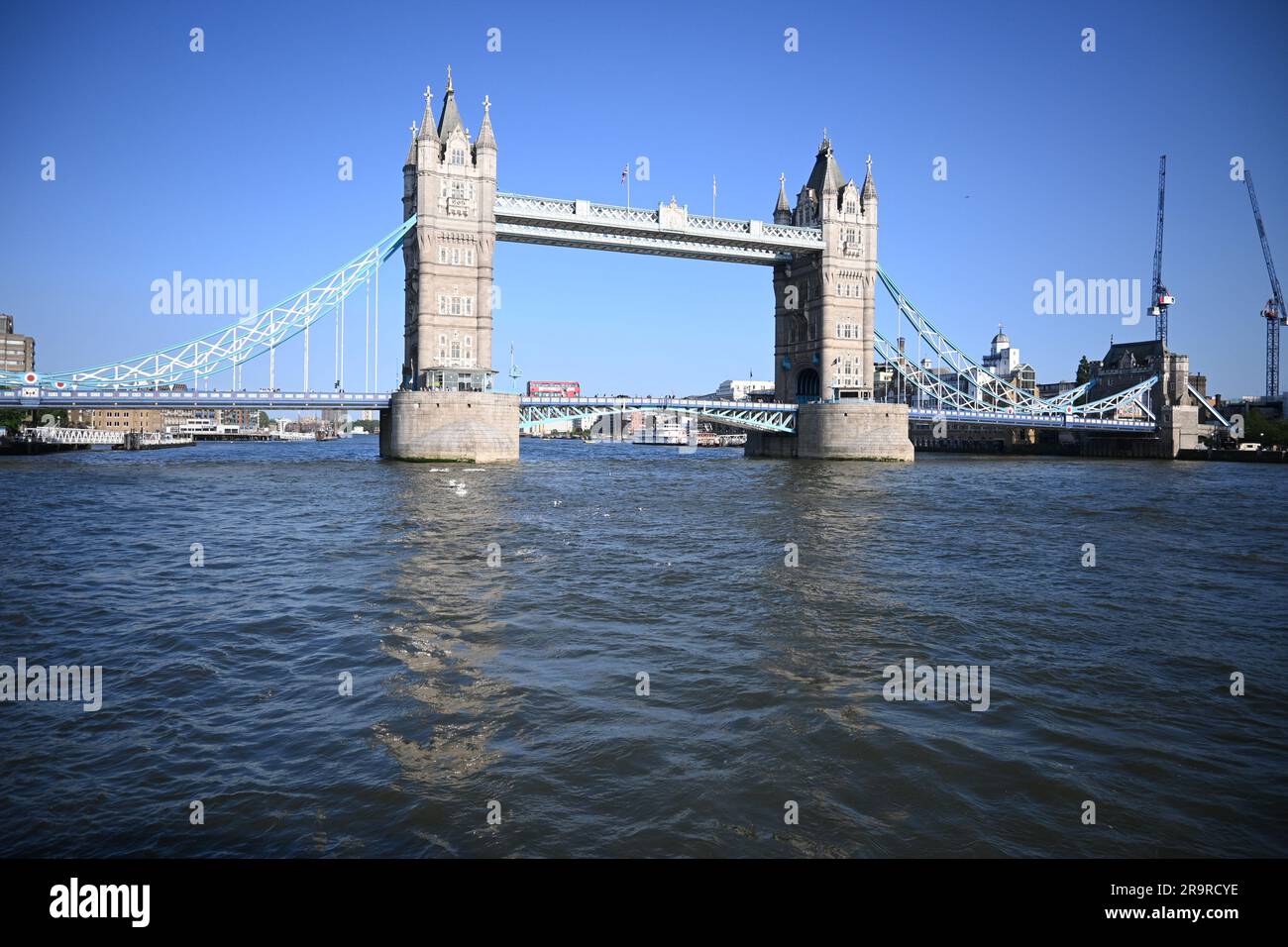 River walk big ben london hi-res stock photography and images - Alamy