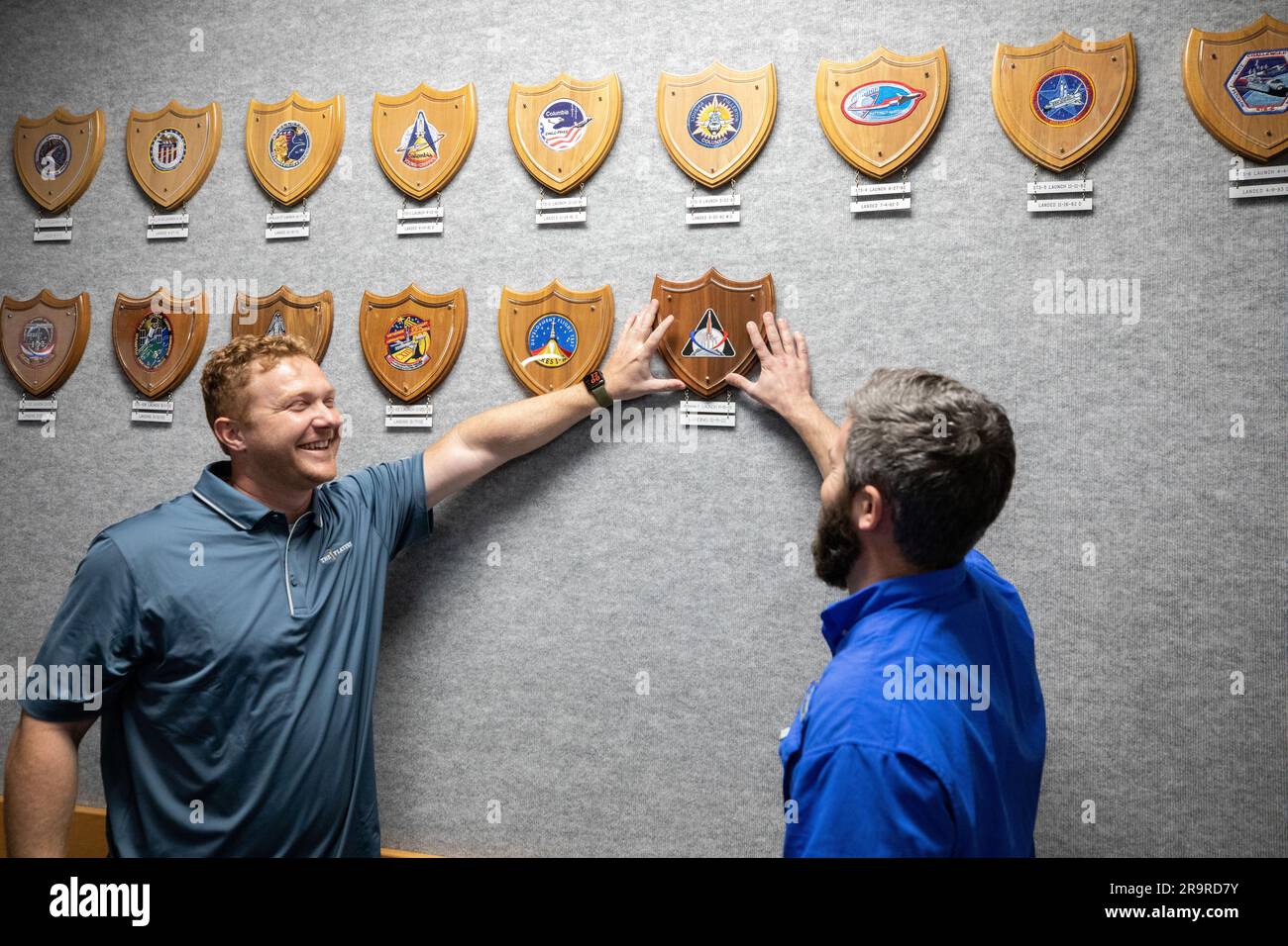 The Artemis I plaque was mounted on the wall of Firing Room 1 at NASA ...