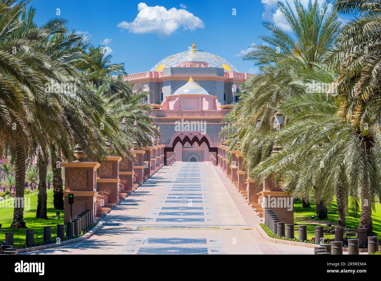 UAE, United Arab Emirates, Abu Dhabi typical traditional arab ...