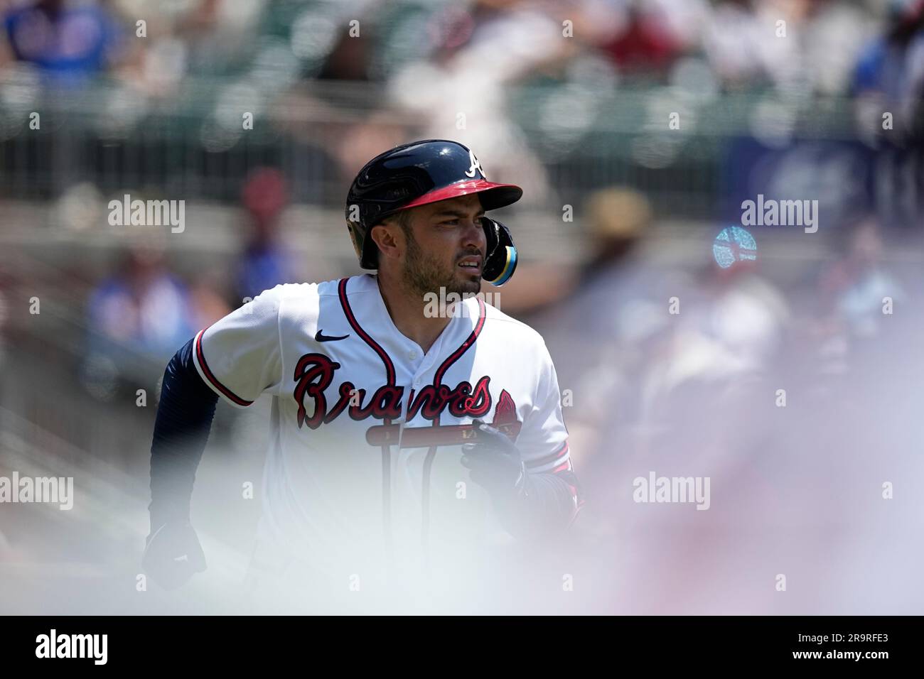 Atlanta Braves catcher Travis d'Arnaud (16) plays a baseball game ...