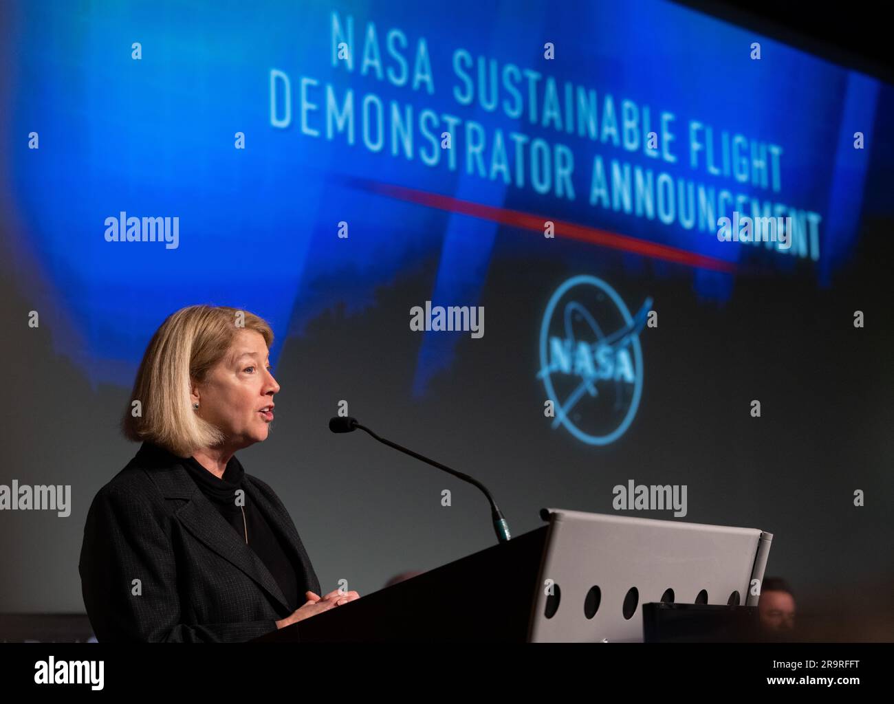 Boeing transonic truss braced wing hi-res stock photography and images ...