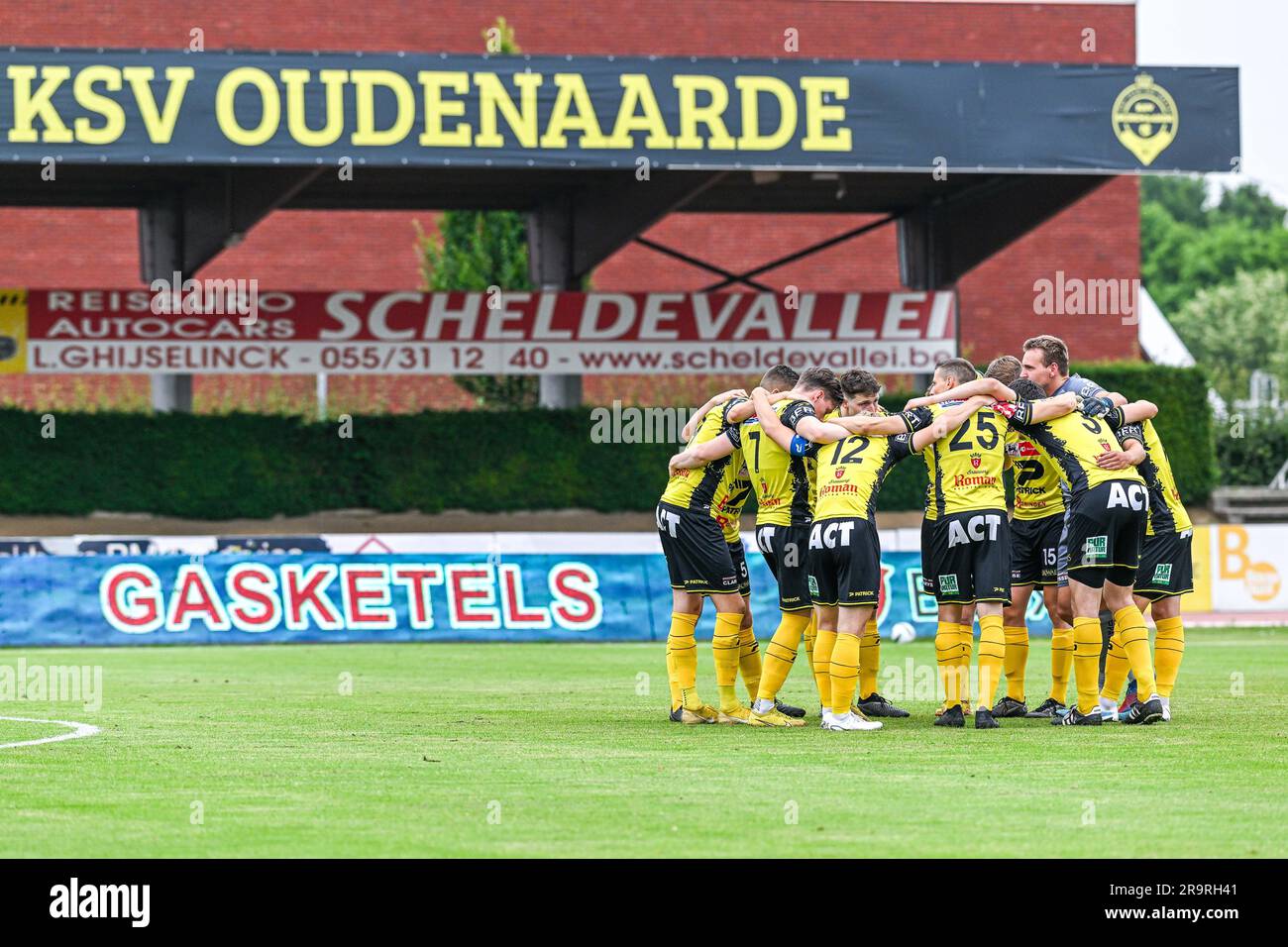 Oudenaarde, Belgium. 28th June, 2023. team Oudenaarde pictured before a ...