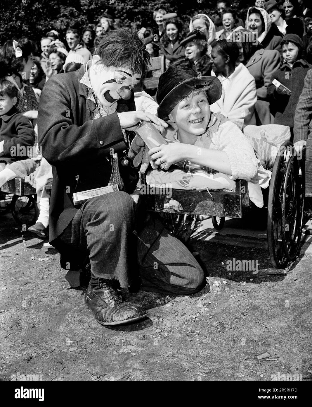 Cliff Chapman, left, Ringling Bros., Barnum and Bailey Circus clown ...