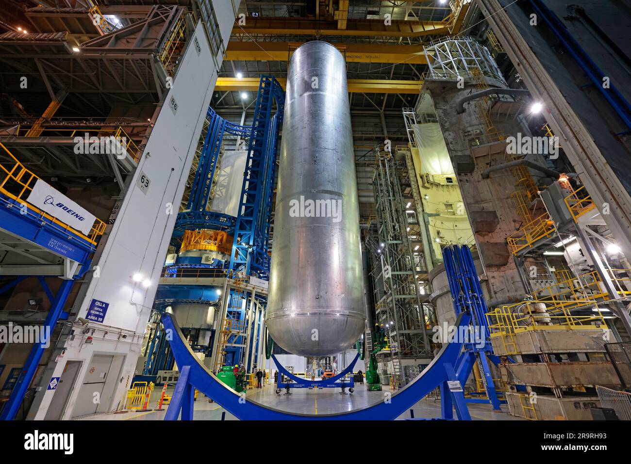 Liquid Hydrogen Tank for Artemis III Moves on to Next Phase of ...