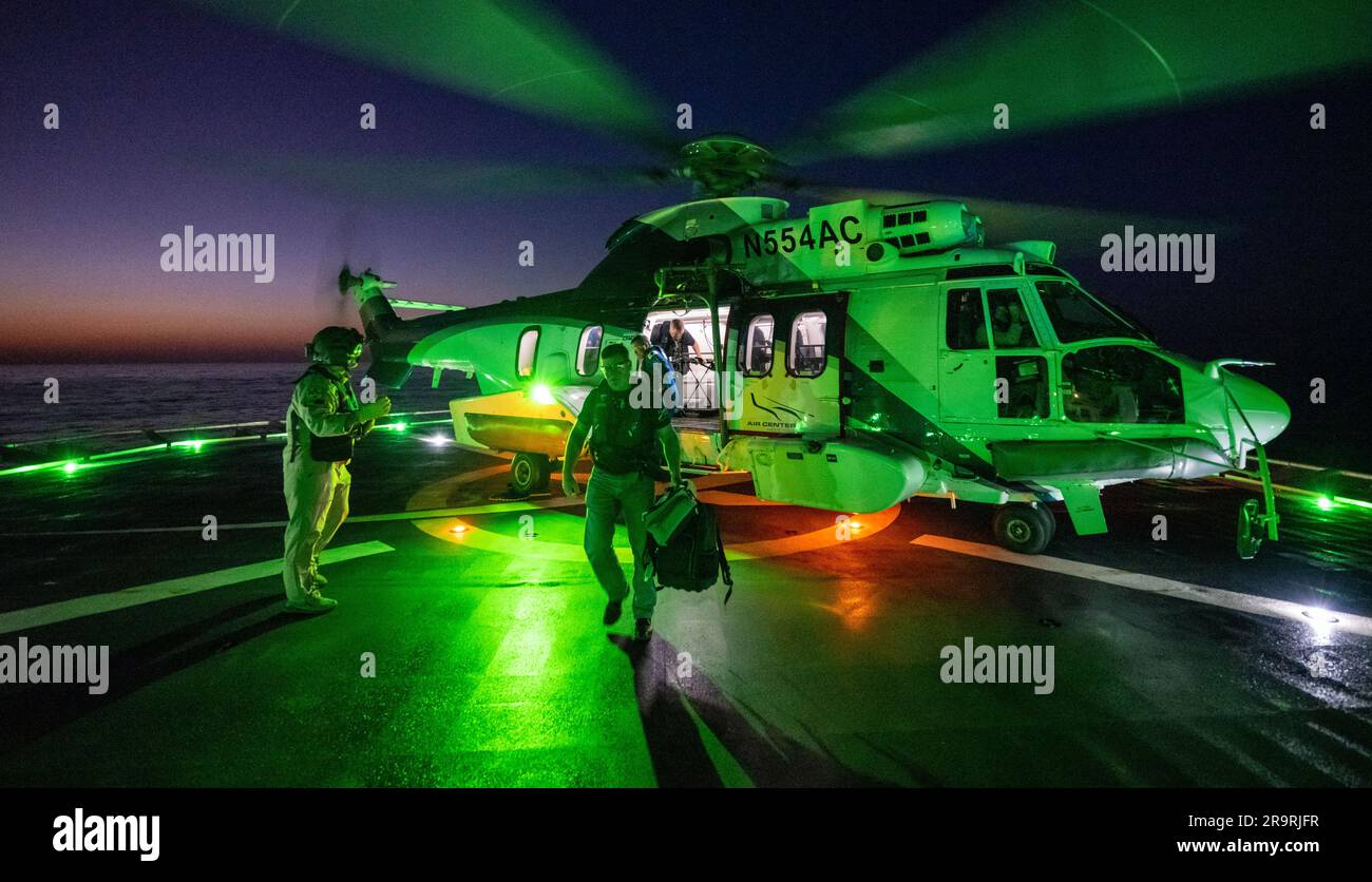 Nasas Spacex Crew 5 Splashdown Support Teams Arrive Via Helicopter To