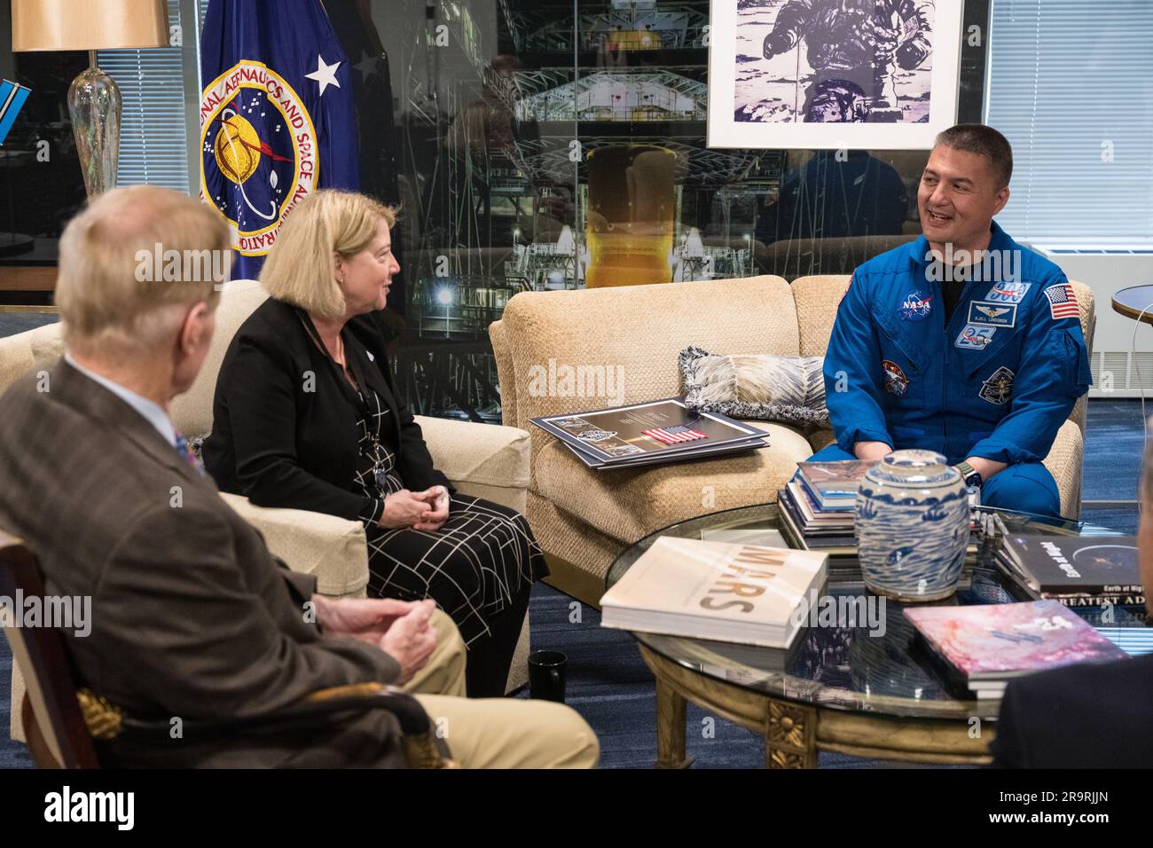 Spacex crew 4 postflight hi-res stock photography and images - Alamy