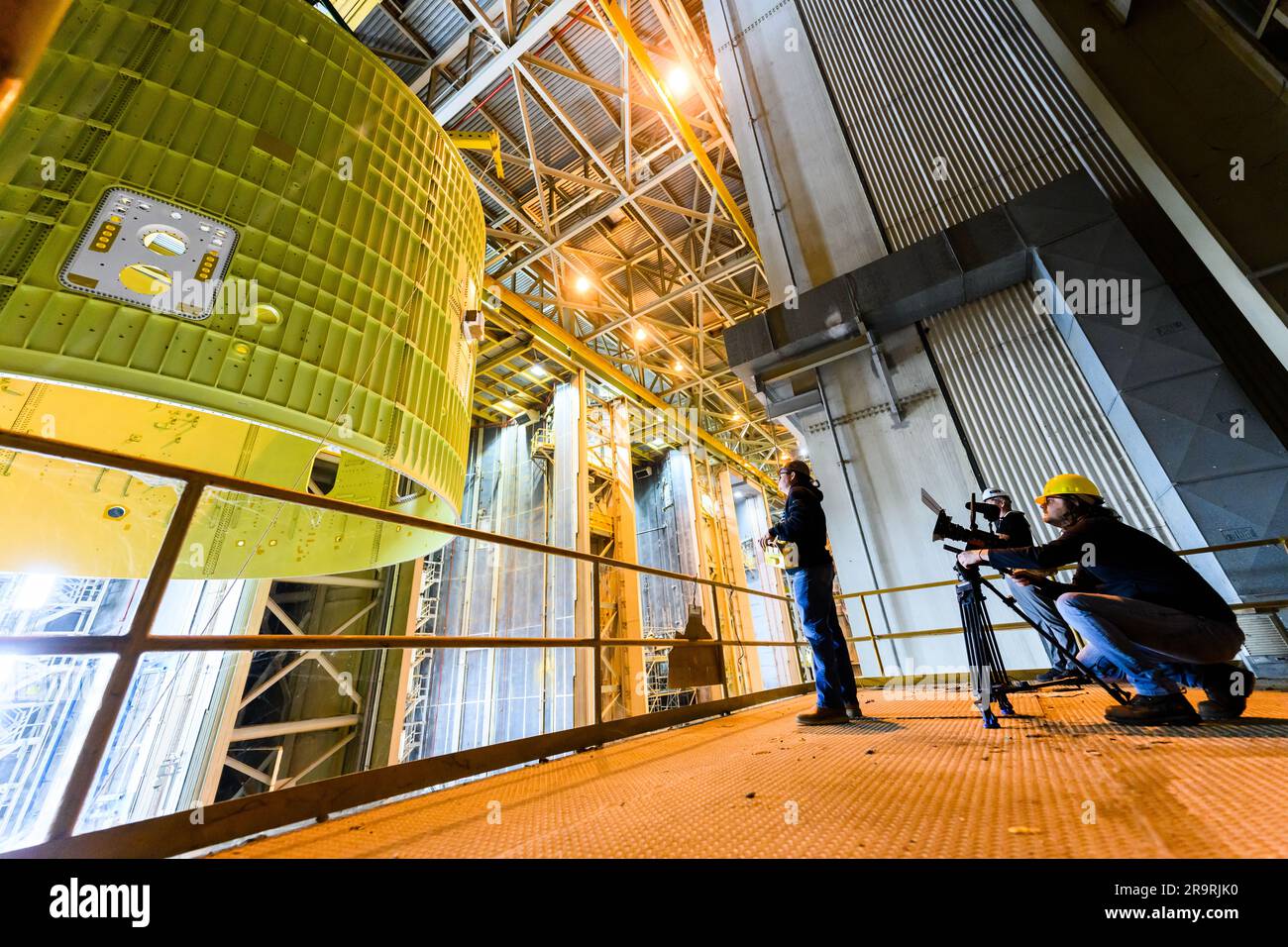 . Technicians at NASA’s Michoud Assembly Facility move the intertank of ...