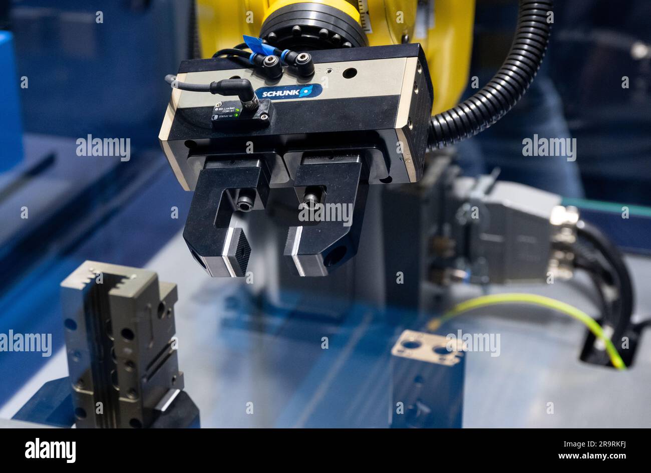 Munich, Germany. 28th June, 2023. A robot system from Schunk can be ...