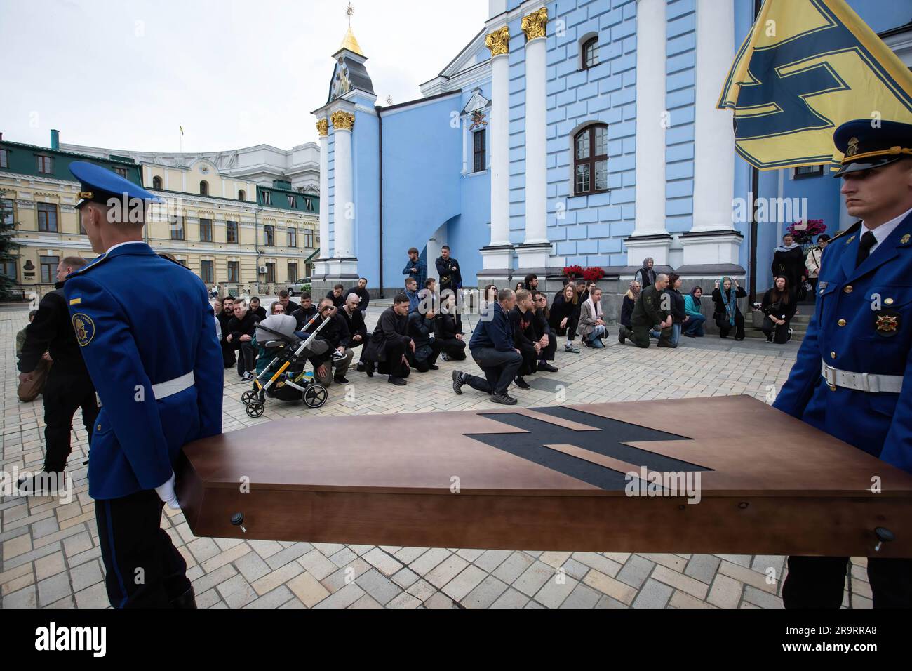 Ukrainian honor guard hi-res stock photography and images - Alamy