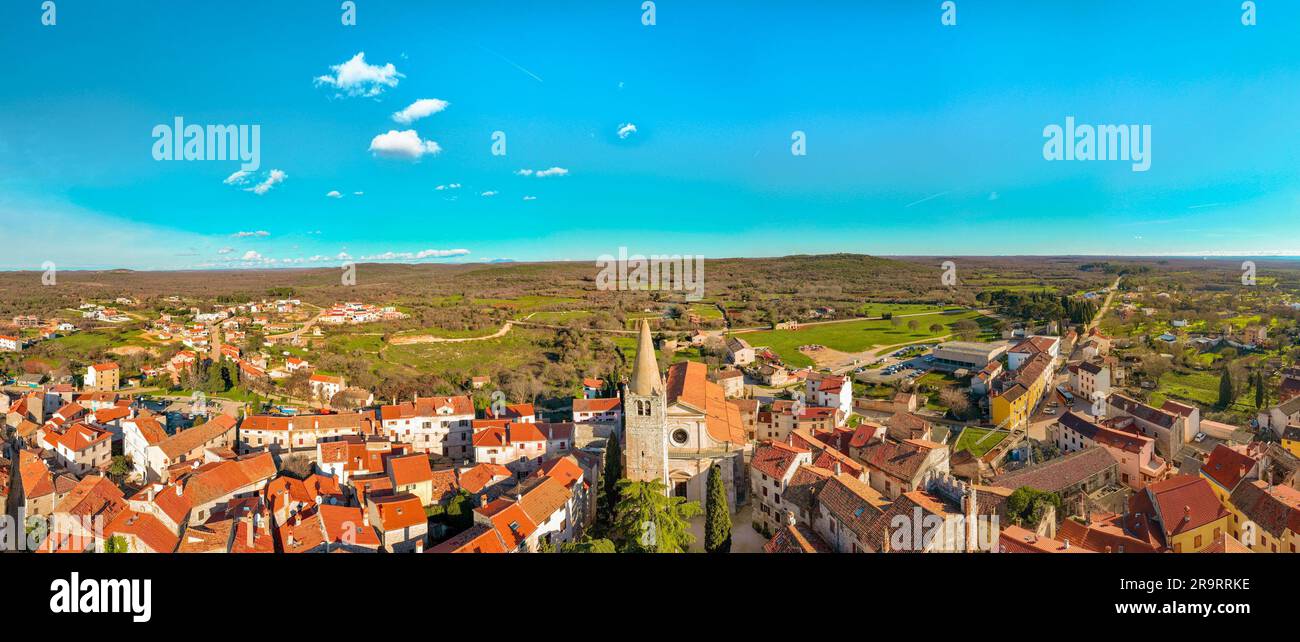 Openview hi-res stock photography and images - Alamy