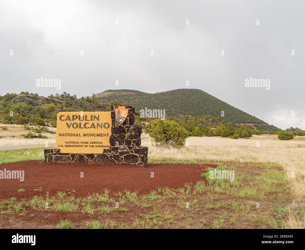 Overcast view of the sign of Capulin Volcano National Monument at New ...