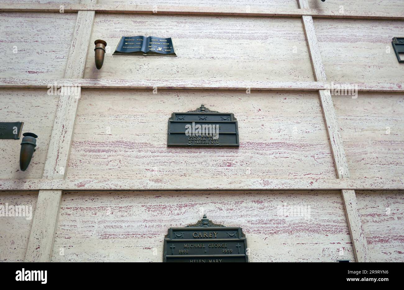 Los Angeles, California, USA 25th June 2023 Actor Guy Bates Post Grave ...