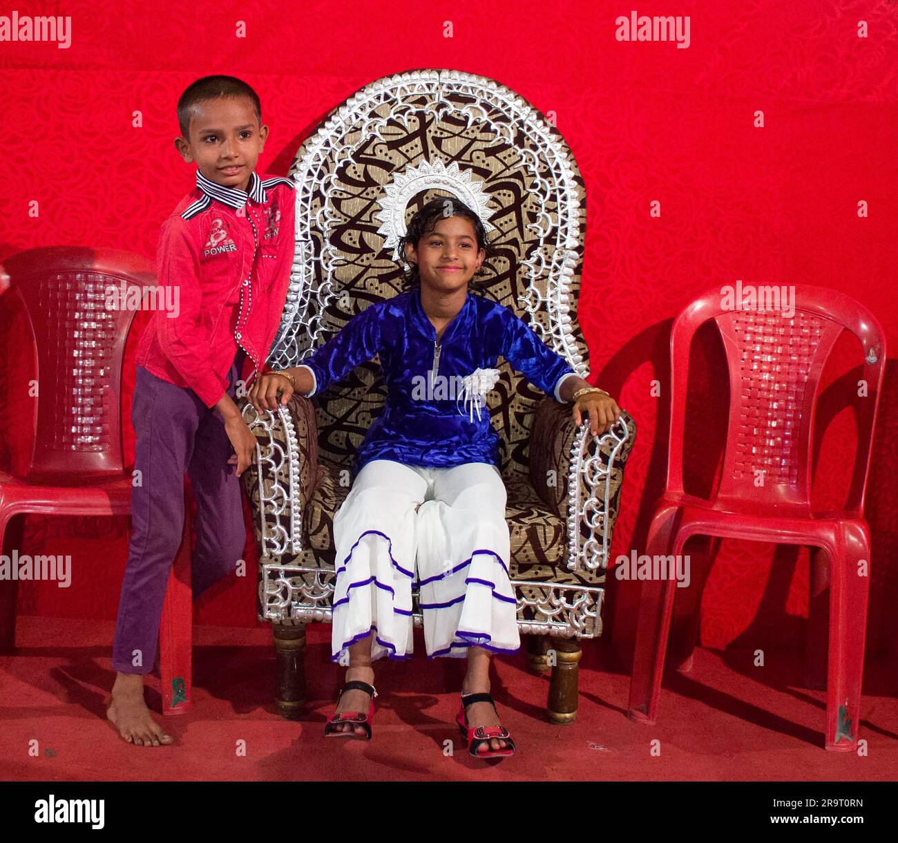India, Nagpur - February 18, 2016: boy and girl in the interiors and ...