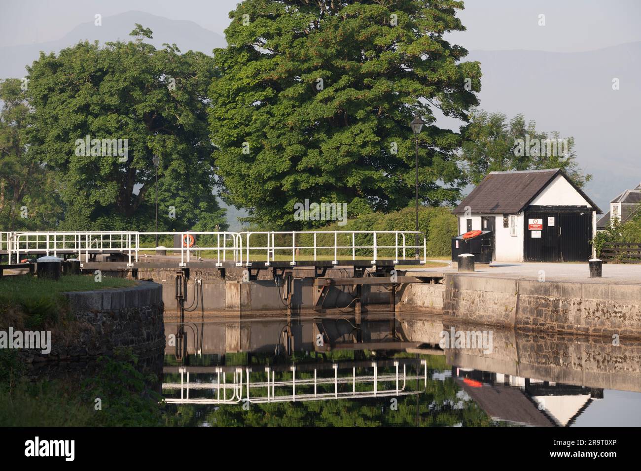 Top of canal lock staircase hi-res stock photography and images - Alamy