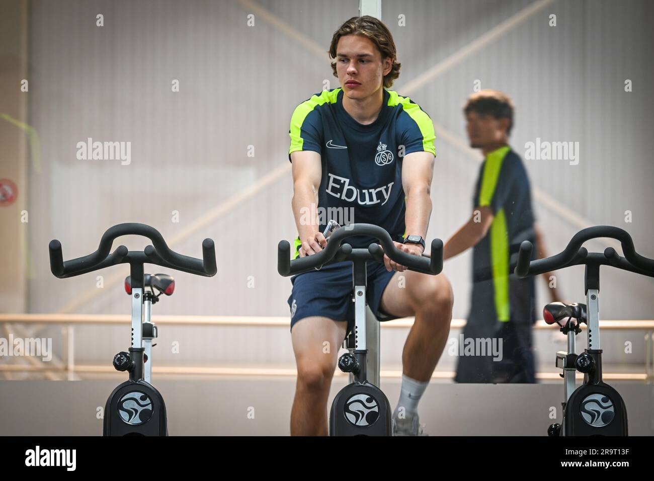 Tests physiques hi-res stock photography and images - Alamy