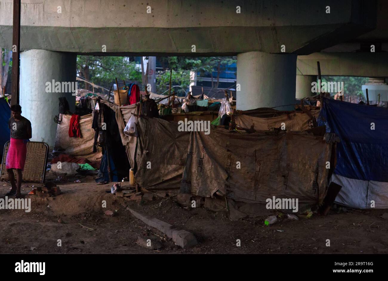 Indian slum problem hi-res stock photography and images - Alamy