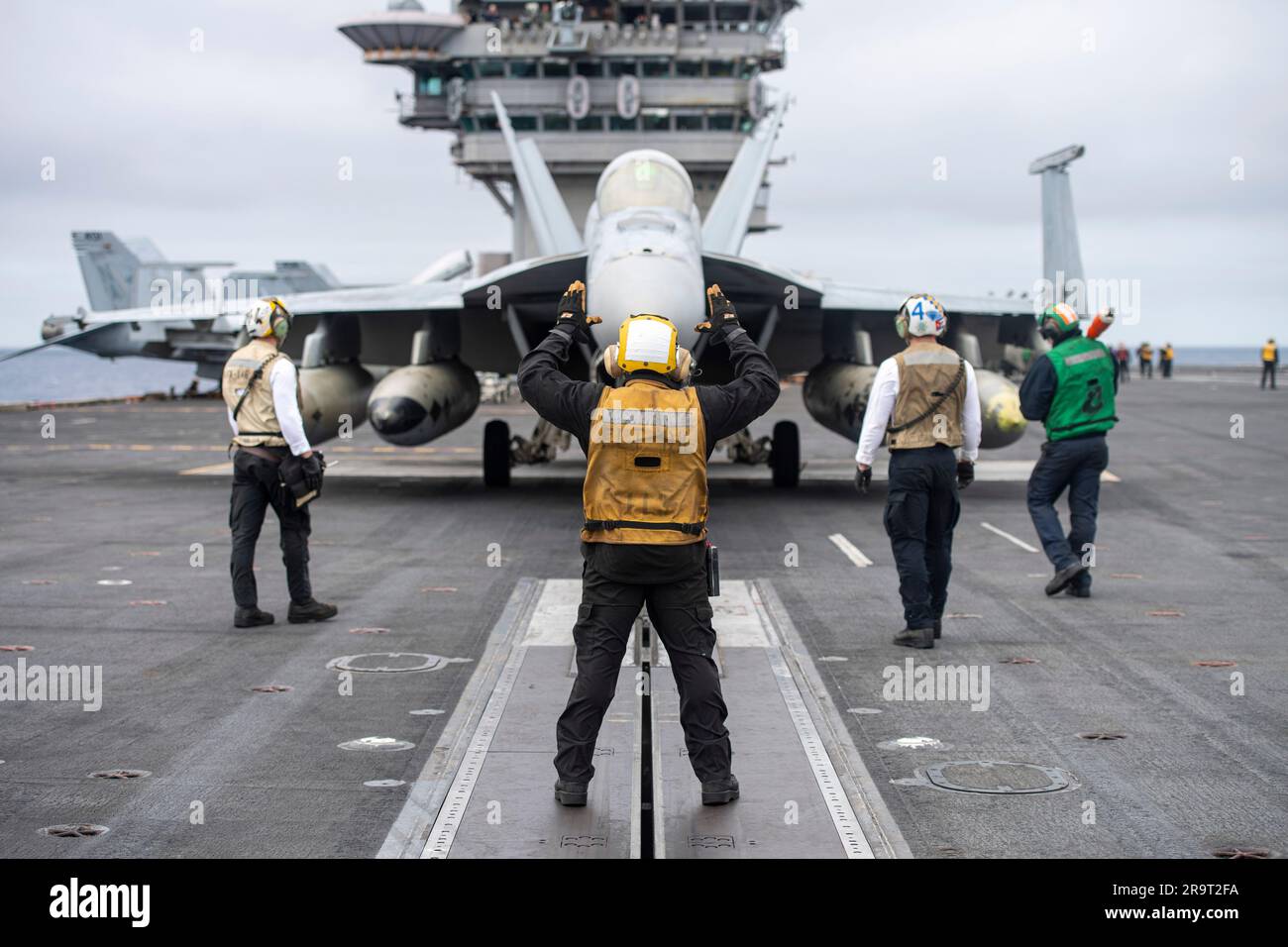 230627-N-KU796-1297 PACIFIC OCEAN (June 27, 2023) An F/A-18E Super ...