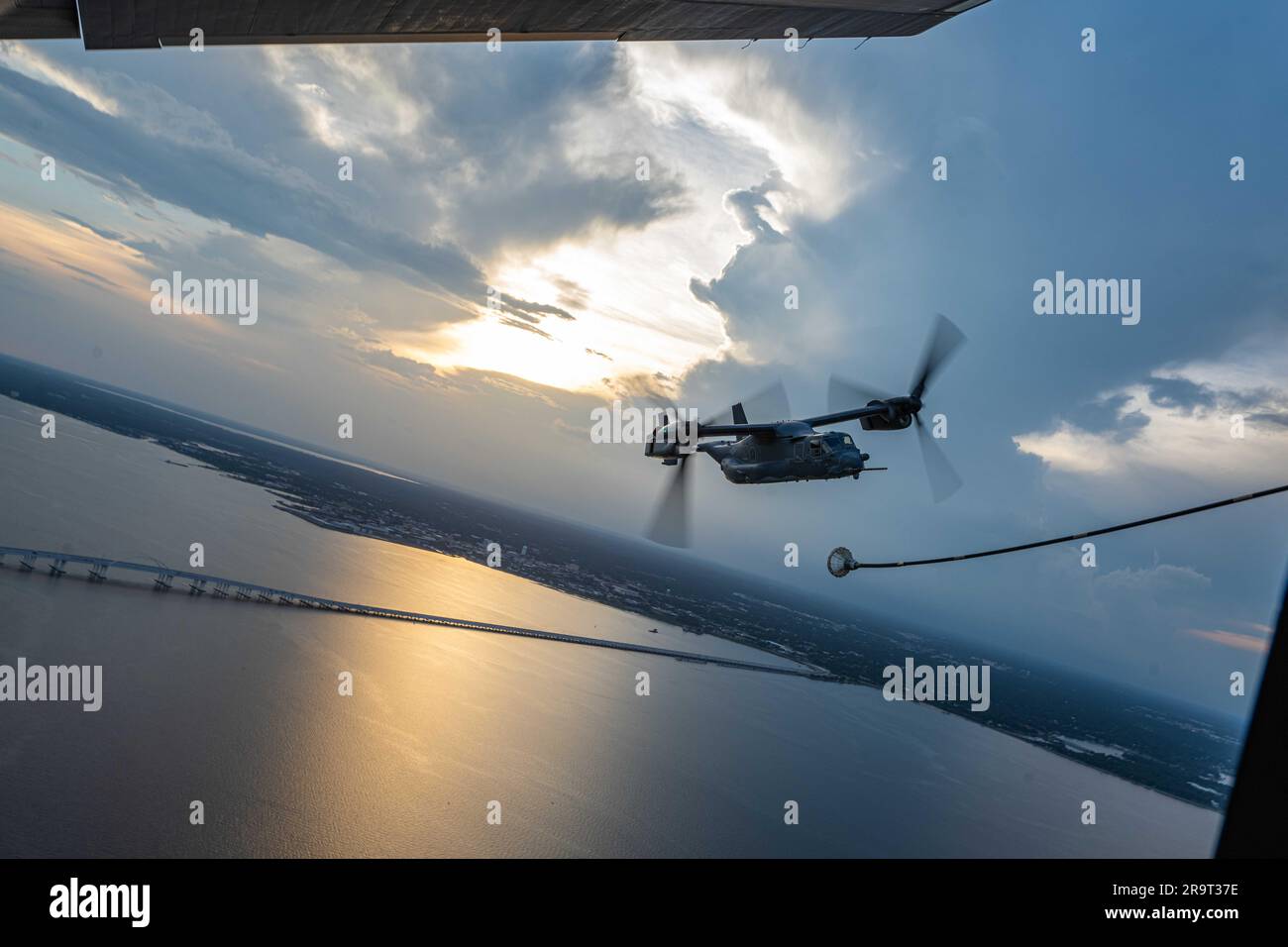 A CV-22 Osprey from the 8th Special Operations Squadron refuels from a ...