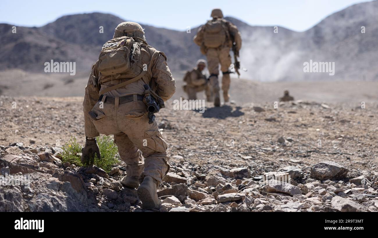 U.S. Marines with Charlie Company, 1st Battalion, 25th Marine Regiment ...