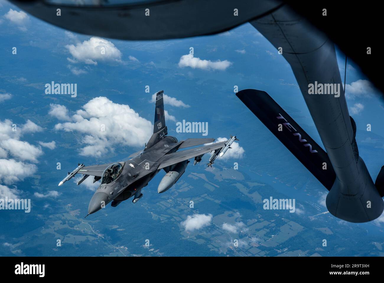 An F-16 from the 169th Fighter Wing in South Carolina departs after ...
