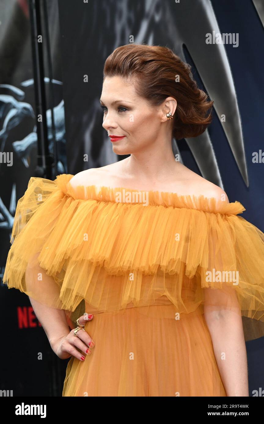 Anna buring hi-res stock photography and images - Alamy