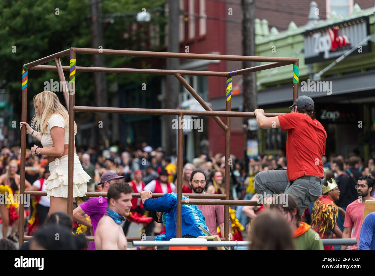 Seattle, USA. 7 Jun, 2023. The iconic annual center of the universe ...
