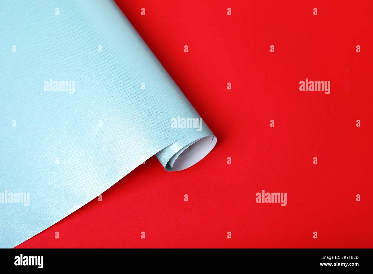 Light blue wrapping paper hi-res stock photography and images - Alamy