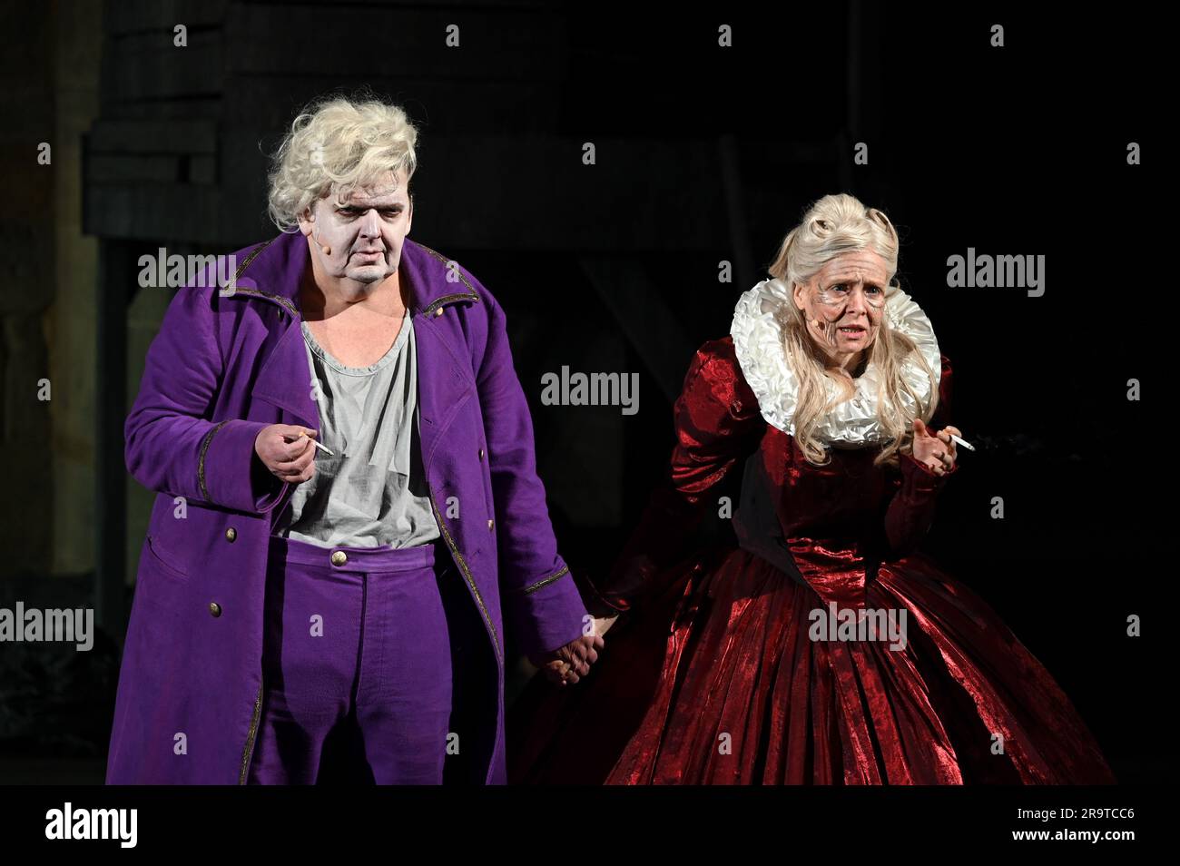 Bad Hersfeld, Germany. 28th June, 2023. Actors Günter Alt (l) plays ...