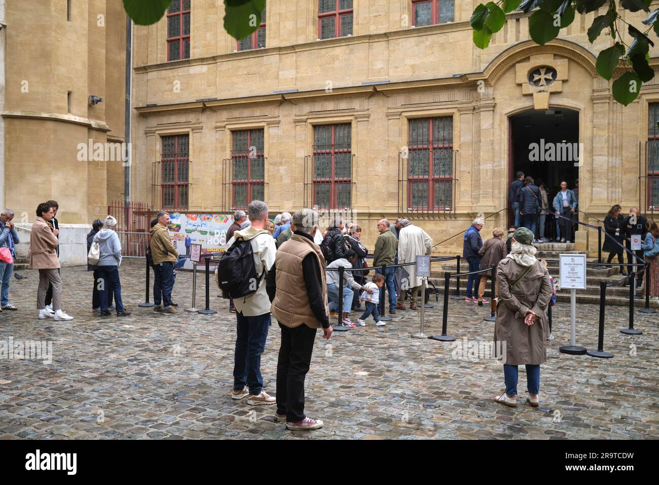 Visitors outside the Musee Granet in Aix en Provence France Stock Photo ...