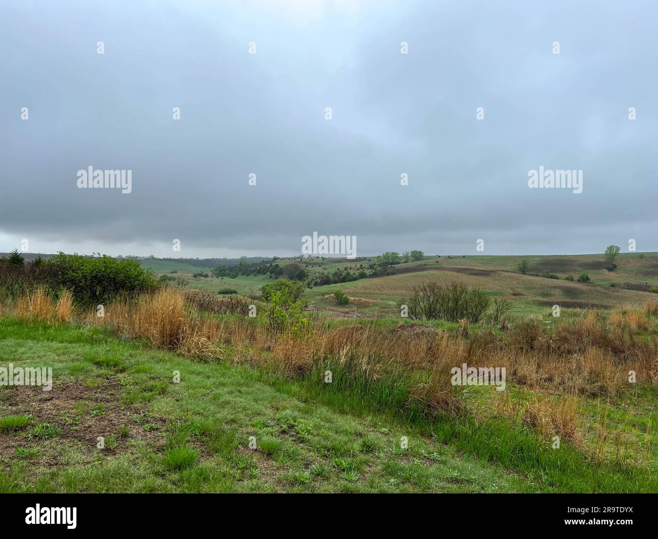 Looking out at the landscape around the Ashfall Fossil Beds State ...