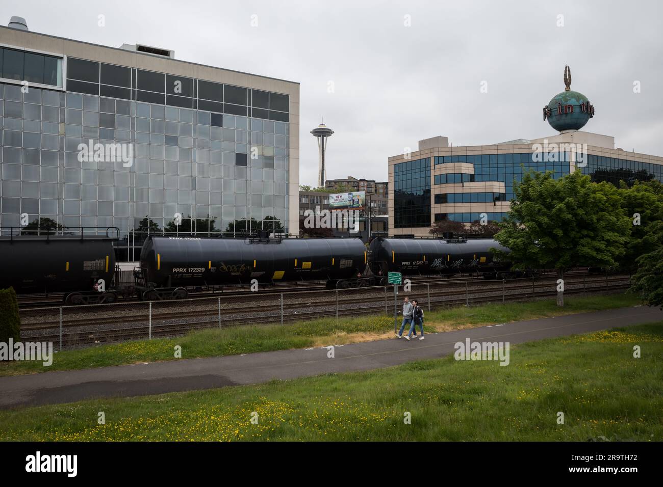 Seattle, USA. 28th May, 2023. An oil train parked on the waterfront ...