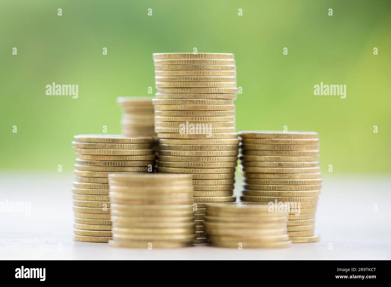 Coin desk hi-res stock photography and images - Alamy