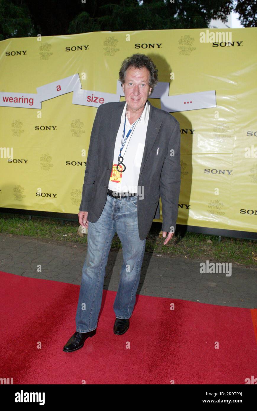 Geoffrey Rush The Sony Tropfest, the world's largest short film ...