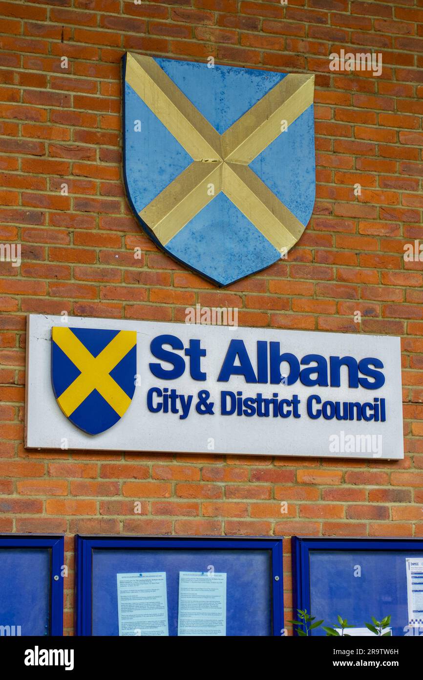 St albans coat of arms hi-res stock photography and images - Alamy