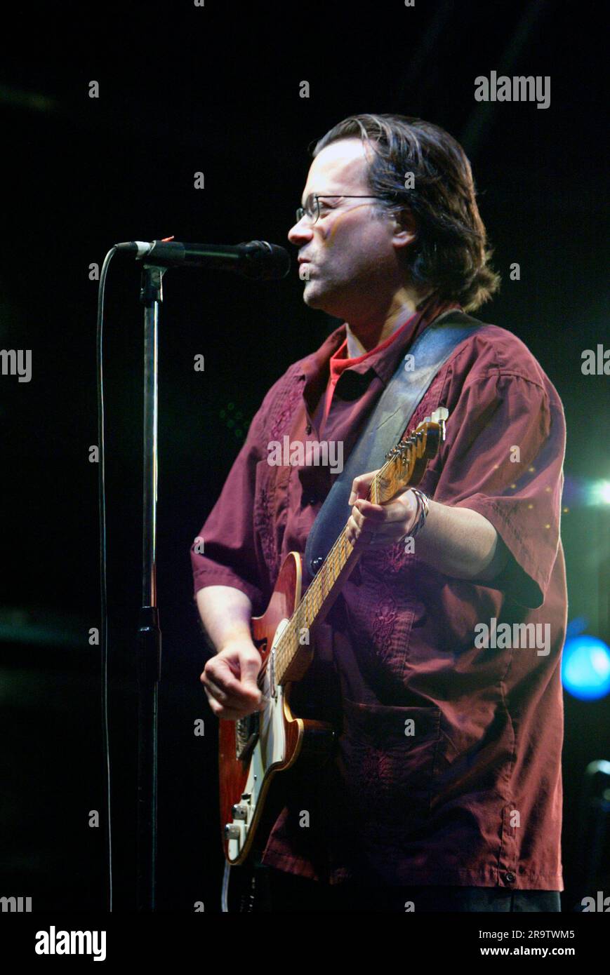 Violent femmes hi-res stock photography and images - Alamy